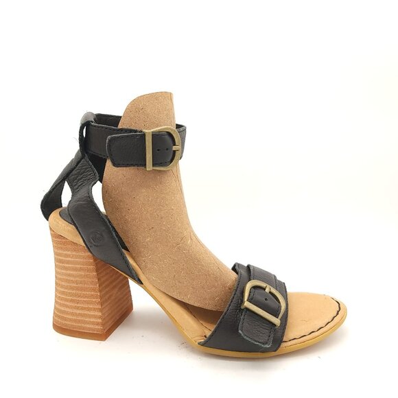 Born | Shoes | New Born Tahlia Sandals Womens Black Leather Chic ...